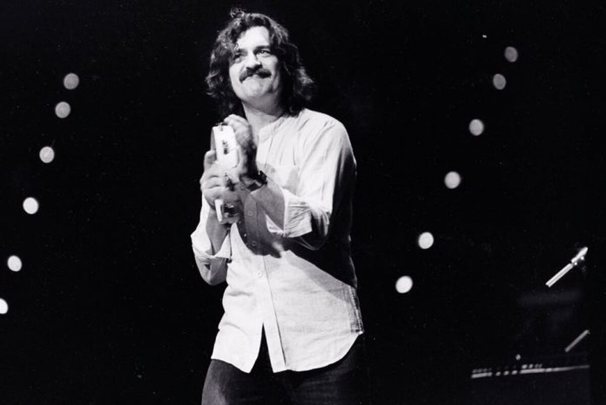 Ray Thomas, fundador de los Moody Blues, muere a los 76 años - La Nación