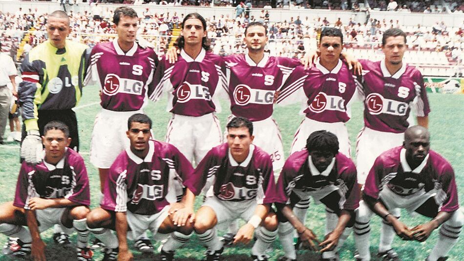 Saprissa entra en la élite de los grandes con 30 títulos ganados - La ...
