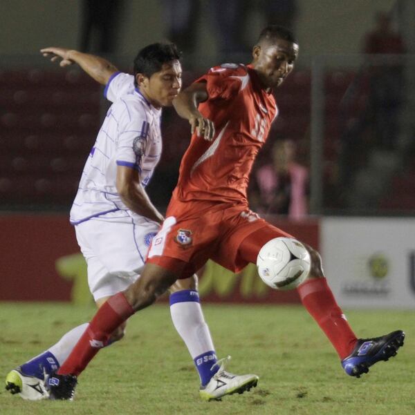 Muere Luis Rentería, jugador de la selección de Panamá - La Nación