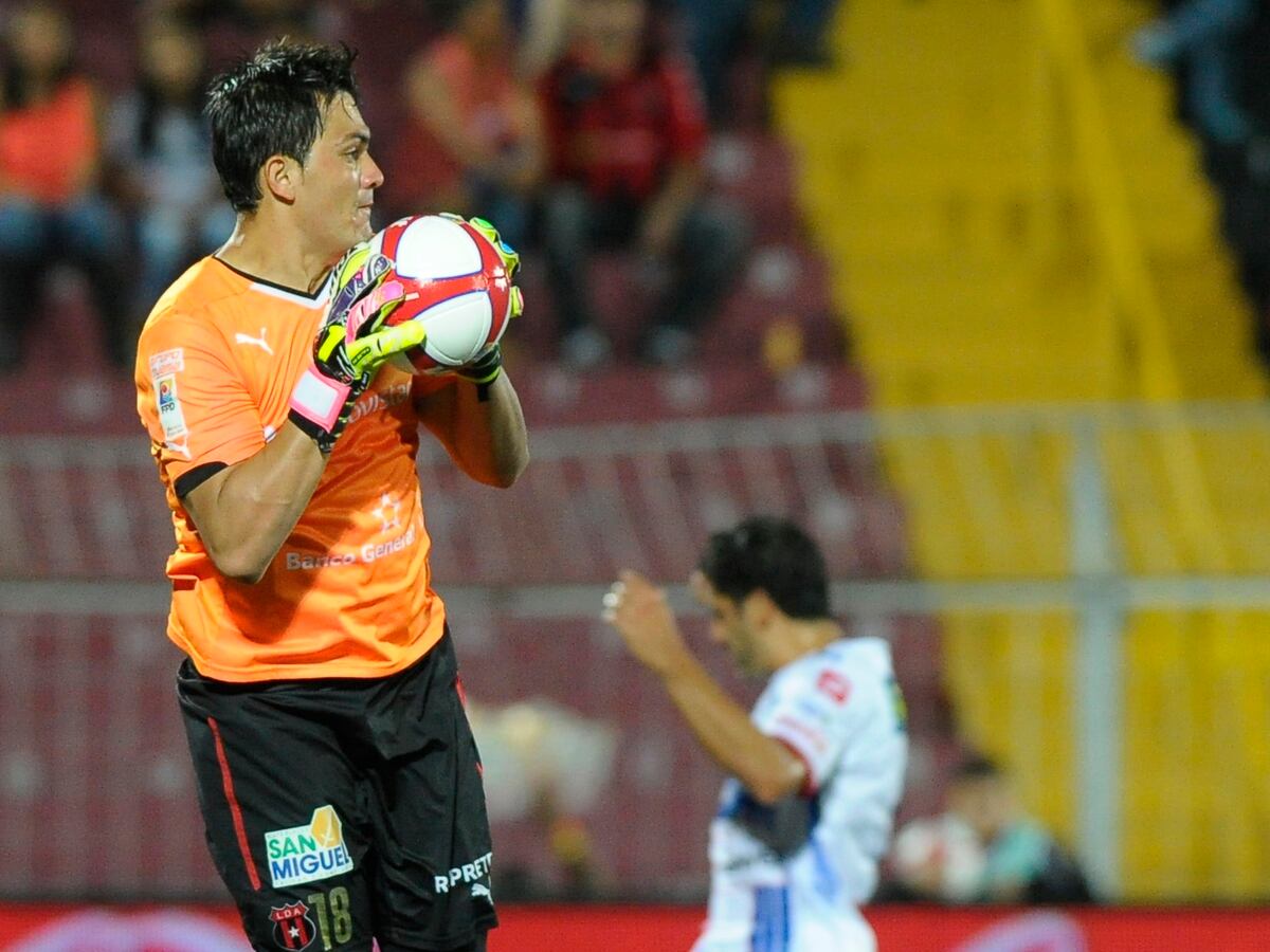 Alfonso Quesada: 'Es duro estar esperando la oportunidad; uno se ...