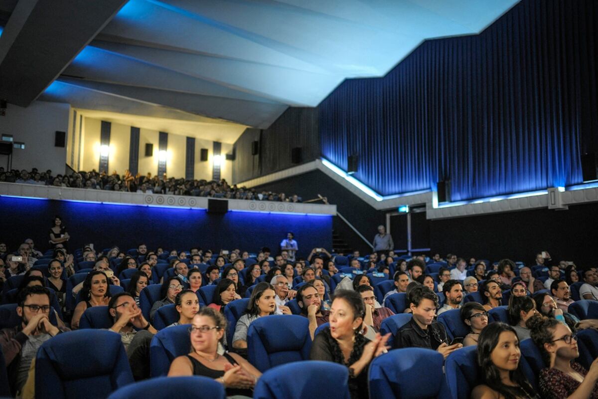 El Cine Magaly inaugura boletería electrónica - La Nación