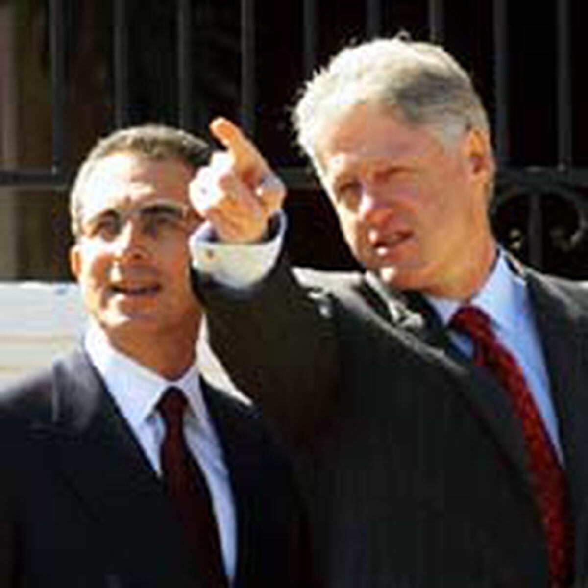 Presidente Clinton defiende a México - La Nación