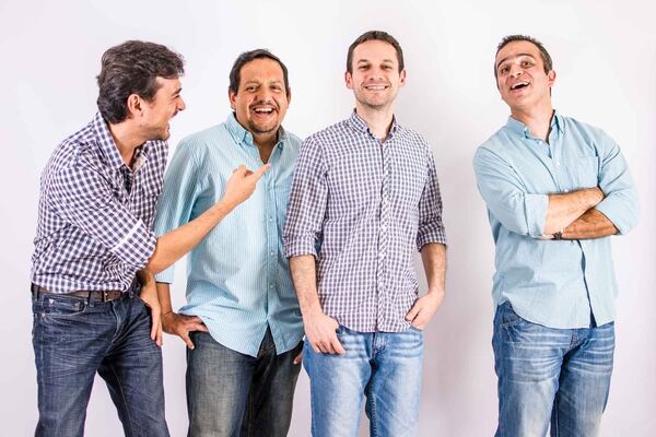 Pronósticos 2016, según la Media Docena - La Nación