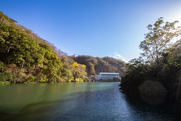Arenal, el mayor complejo energético de Costa Rica, llega a 40 años ...