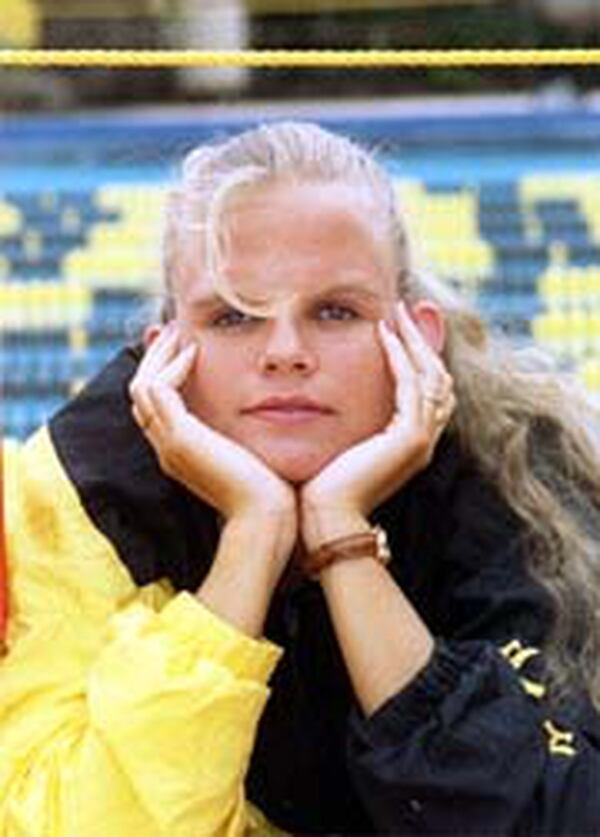 Simplemente Claudia - La Nación