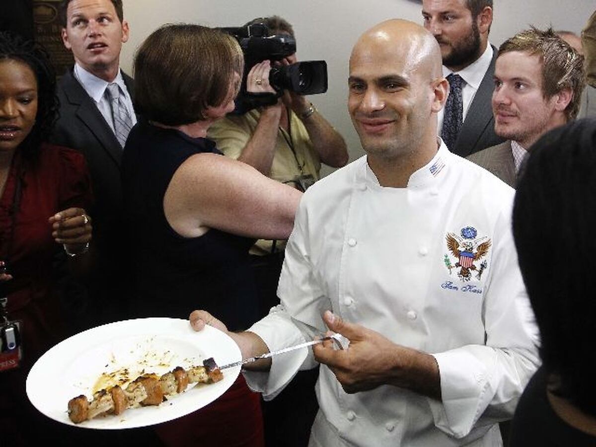El chef de los Obama - La Nación