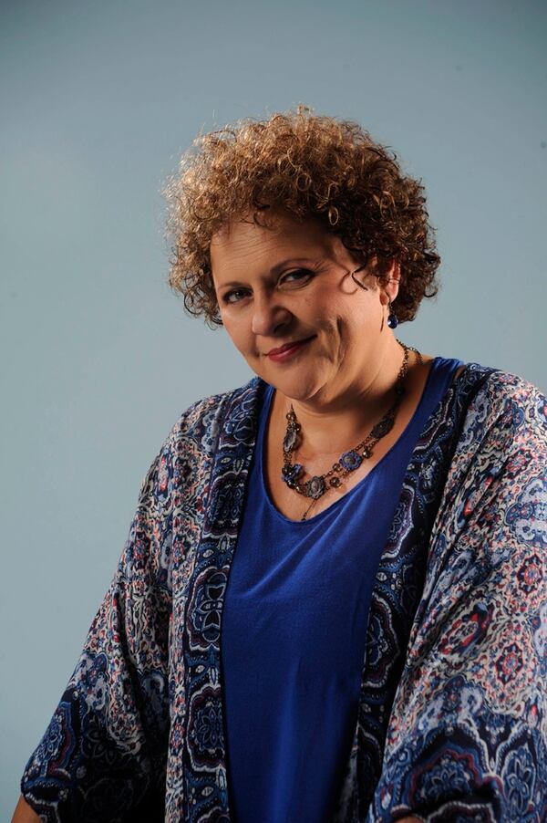 ‘Dese un chancecito’ y escuche a Marcia Saborío y María Torres en la ...