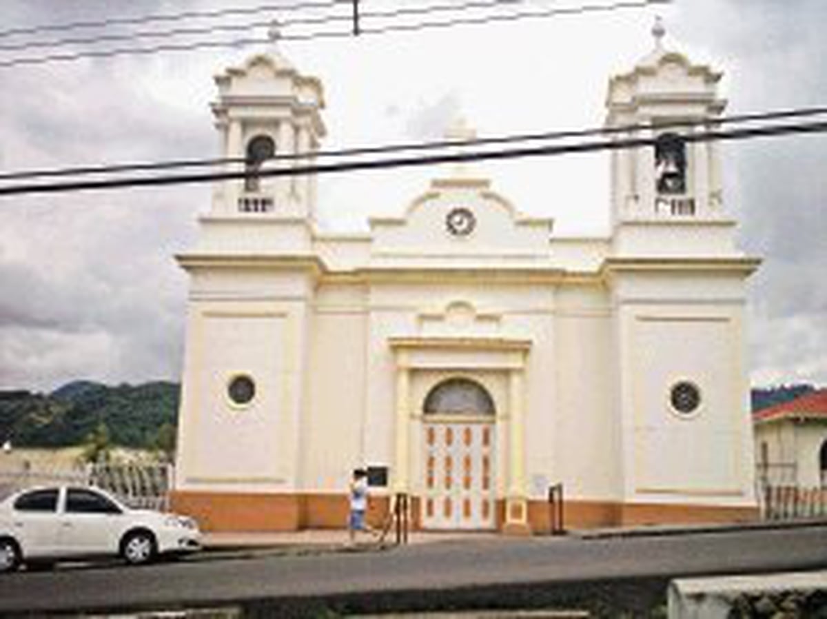 Iglesia católica de Aserrí - La Nación