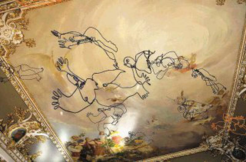 Banda de seres imaginarios se apropia del Teatro Nacional | La Nación