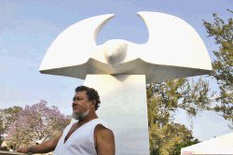 Aquiles Jiménez creó escultura en China | La Nación