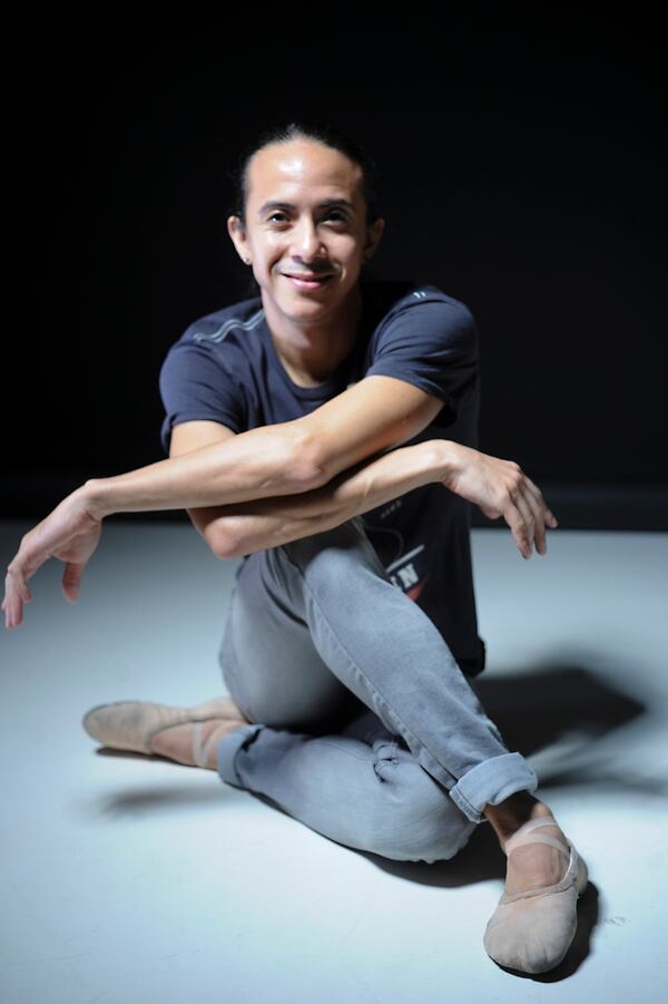 Carlos Caballero, el artista cubano en 'Alicia en el país de las ...