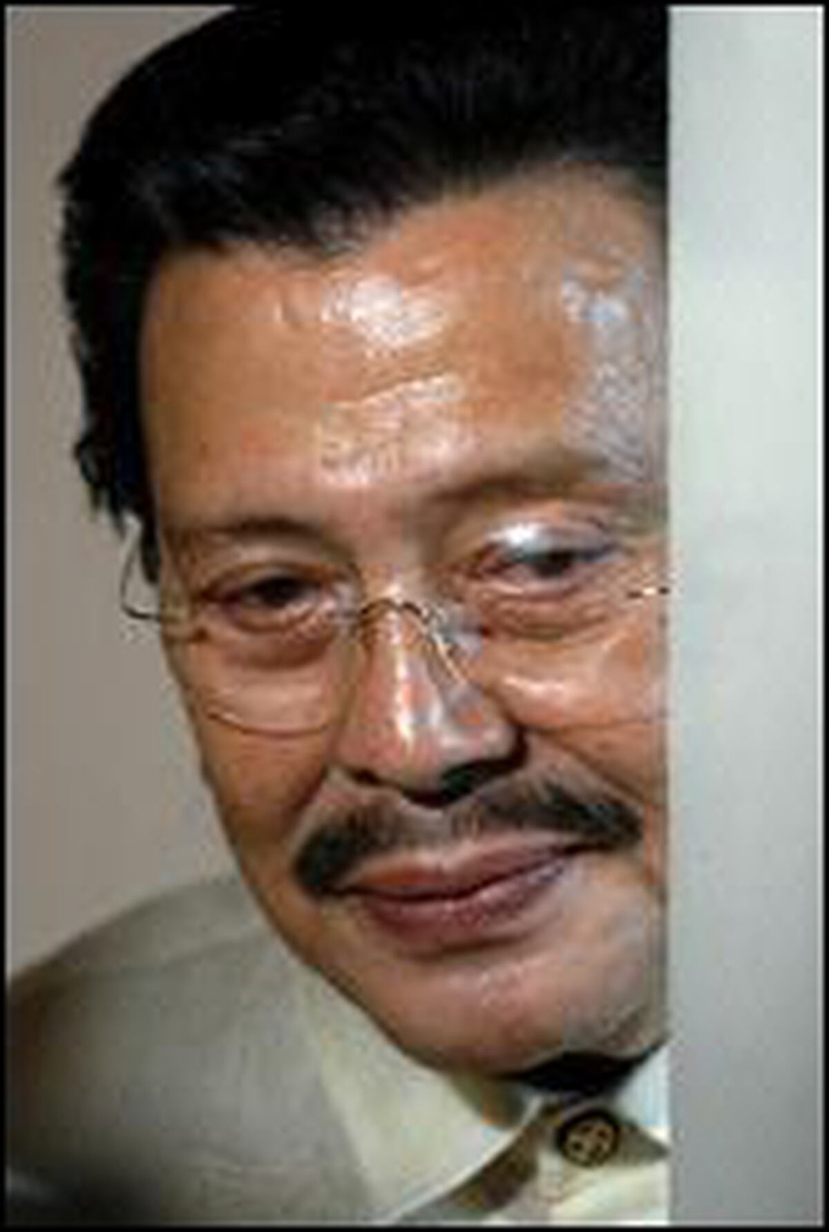 El ex presidente filipino Estrada, condenado a cadena perpetua - La Nación