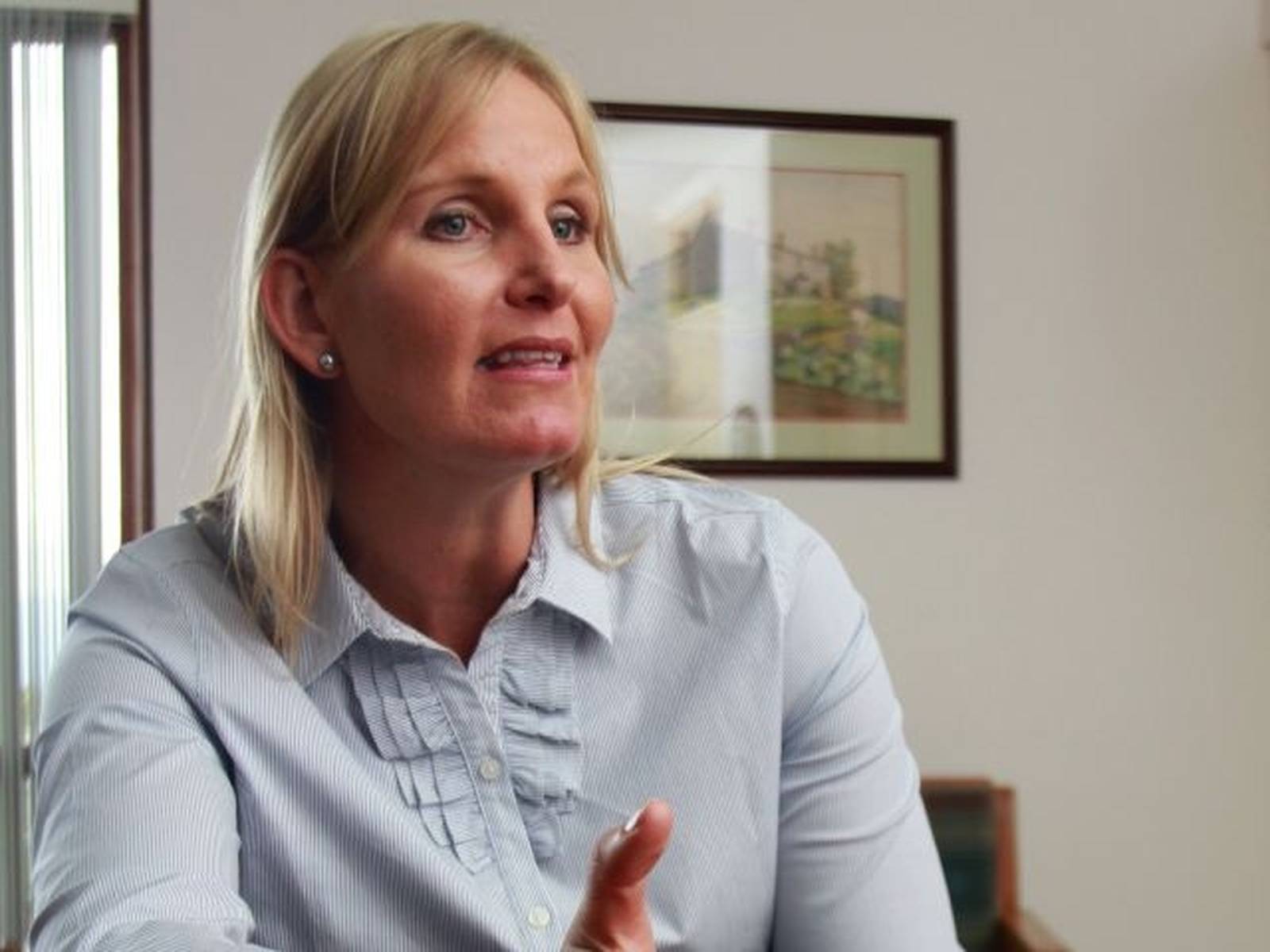 Ticas pusieron a reír y a pensar en TEDx sobre cultura de paz | La Nación