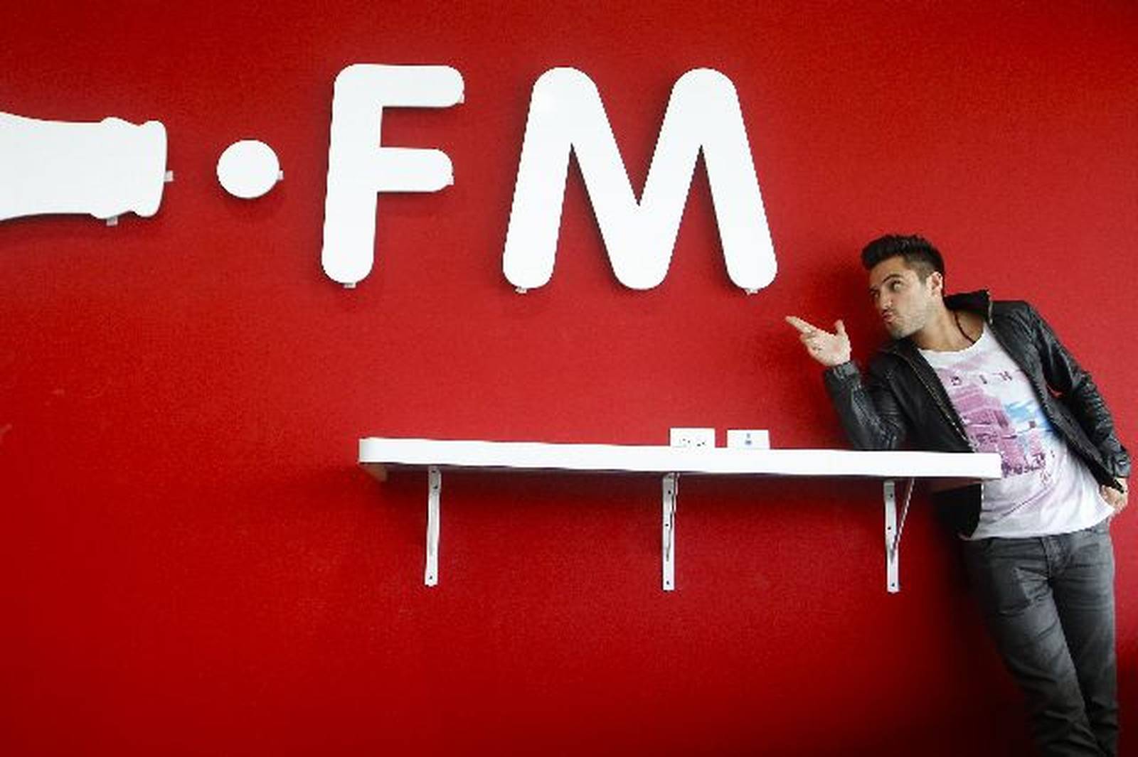 Conductor de MTV visita el país para estrenar radio en Internet | La Nación