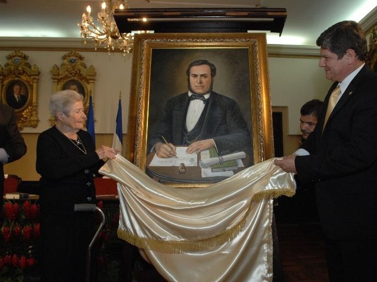 Fusilamiento del héroe Juan Rafael Mora se recordará hoy - La Nación