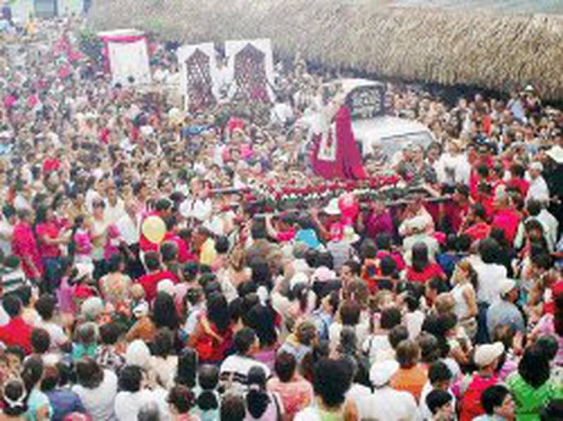San Ramón recibió visitas con sol, lluvia y gente | La Nación