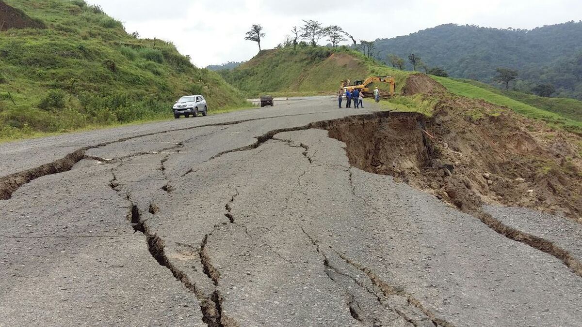 MOPT identifica 73 puntos inestables en terrenos de nueva vía a San ...