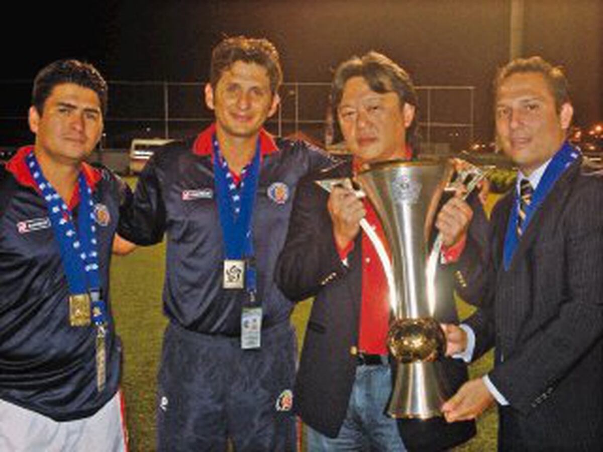 Cinco rapiditas a Edson Soto, asistente técnico de la Sub-20 - La Nación