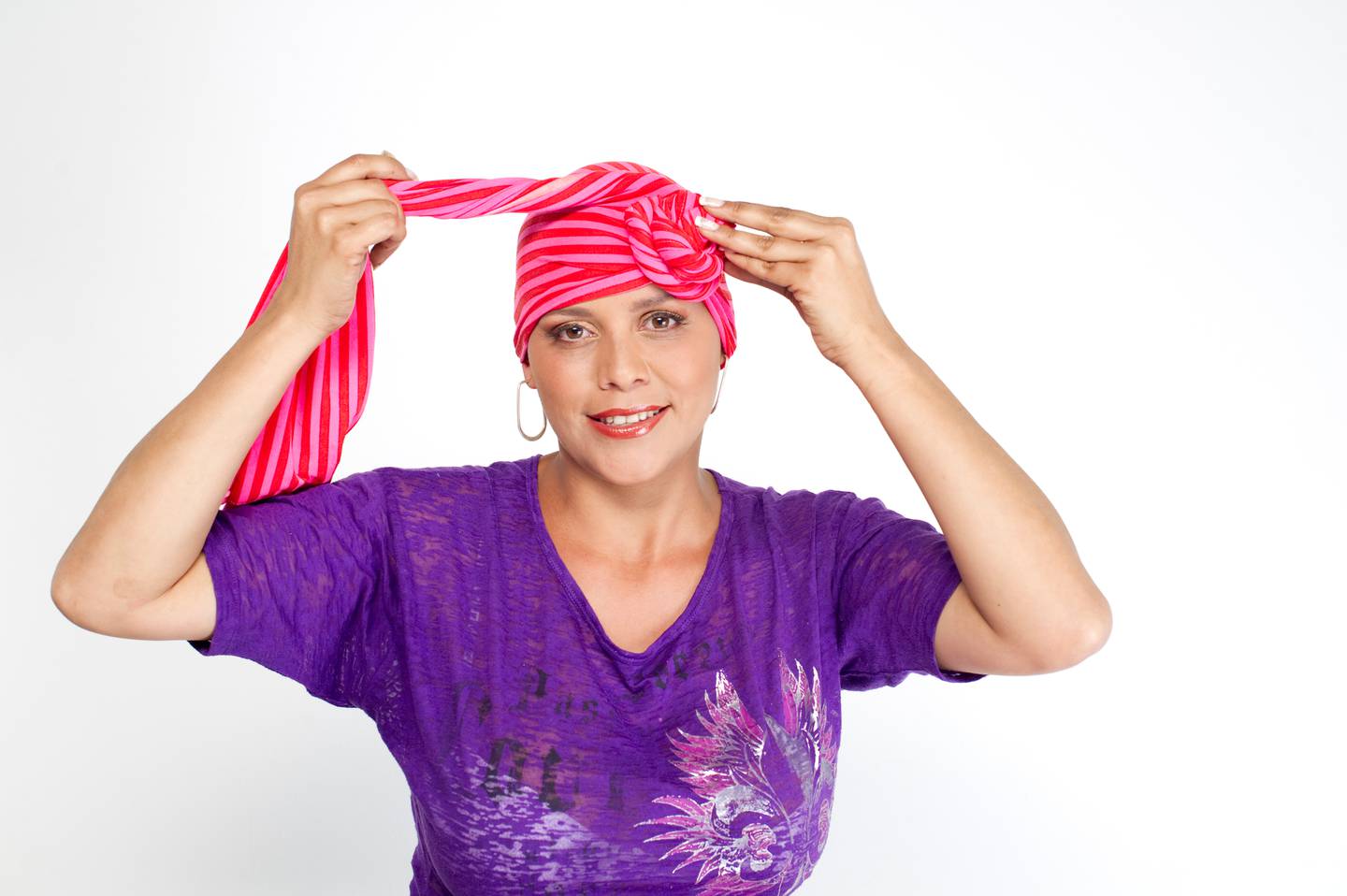 Tres maneras de colocarse una pañoleta | La Nación