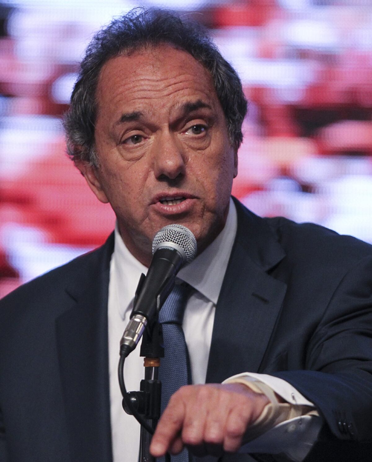 Daniel Scioli, el político que huye de la confrontación - La Nación