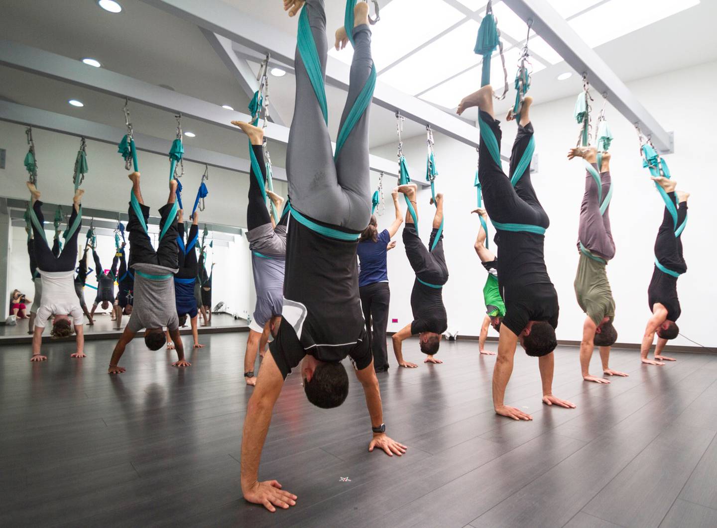 Movember: Apoye la lucha contra cáncer de próstata en taller de yoga ...