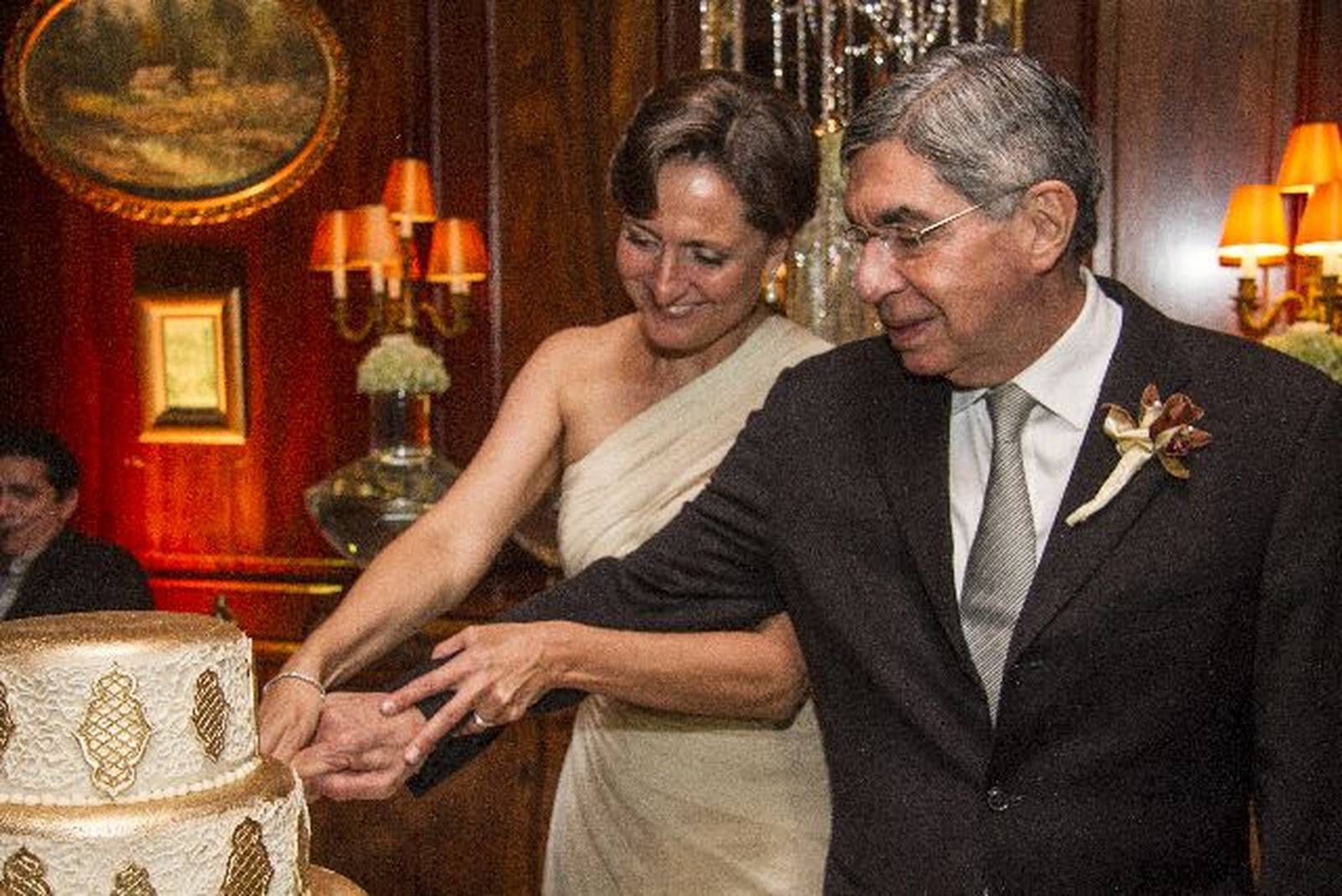 El Gangnam Style llegó a la boda de Óscar Arias y Suzanne Fischel | La ...