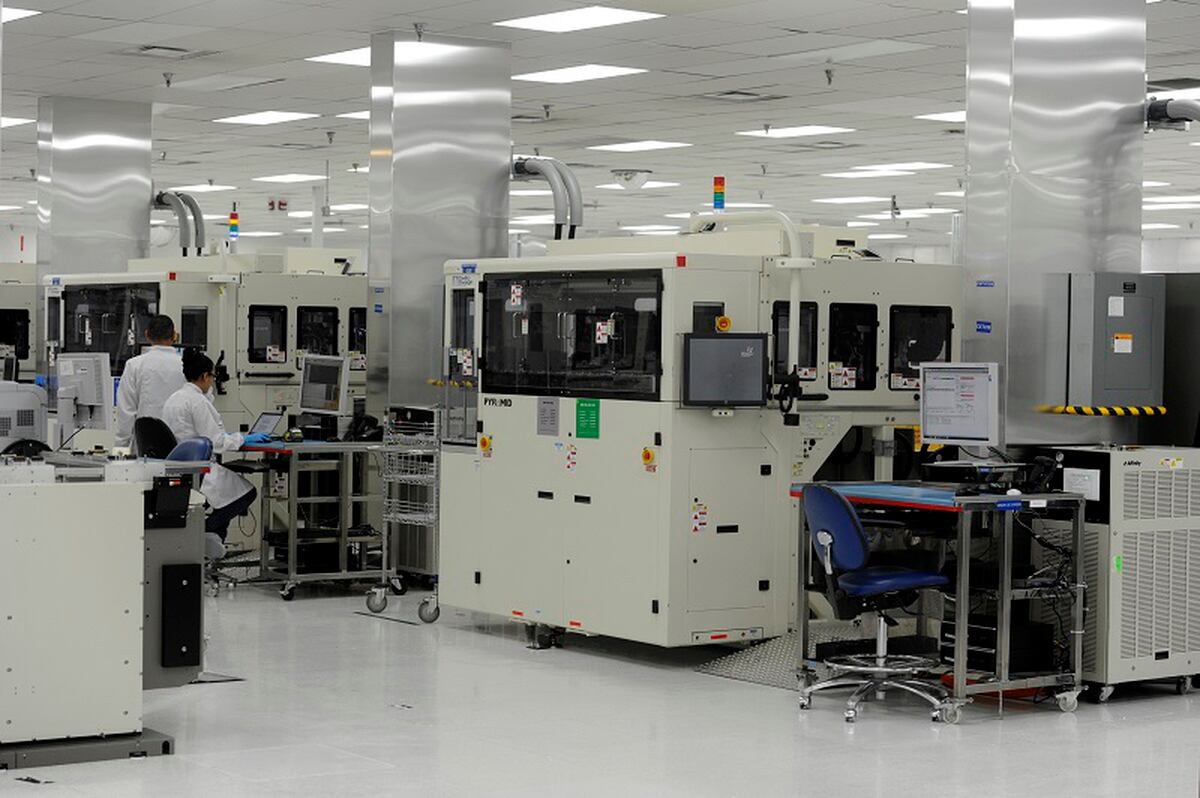 Intel promueve formación de ingenieros en Costa Rica con nuevo centro ...