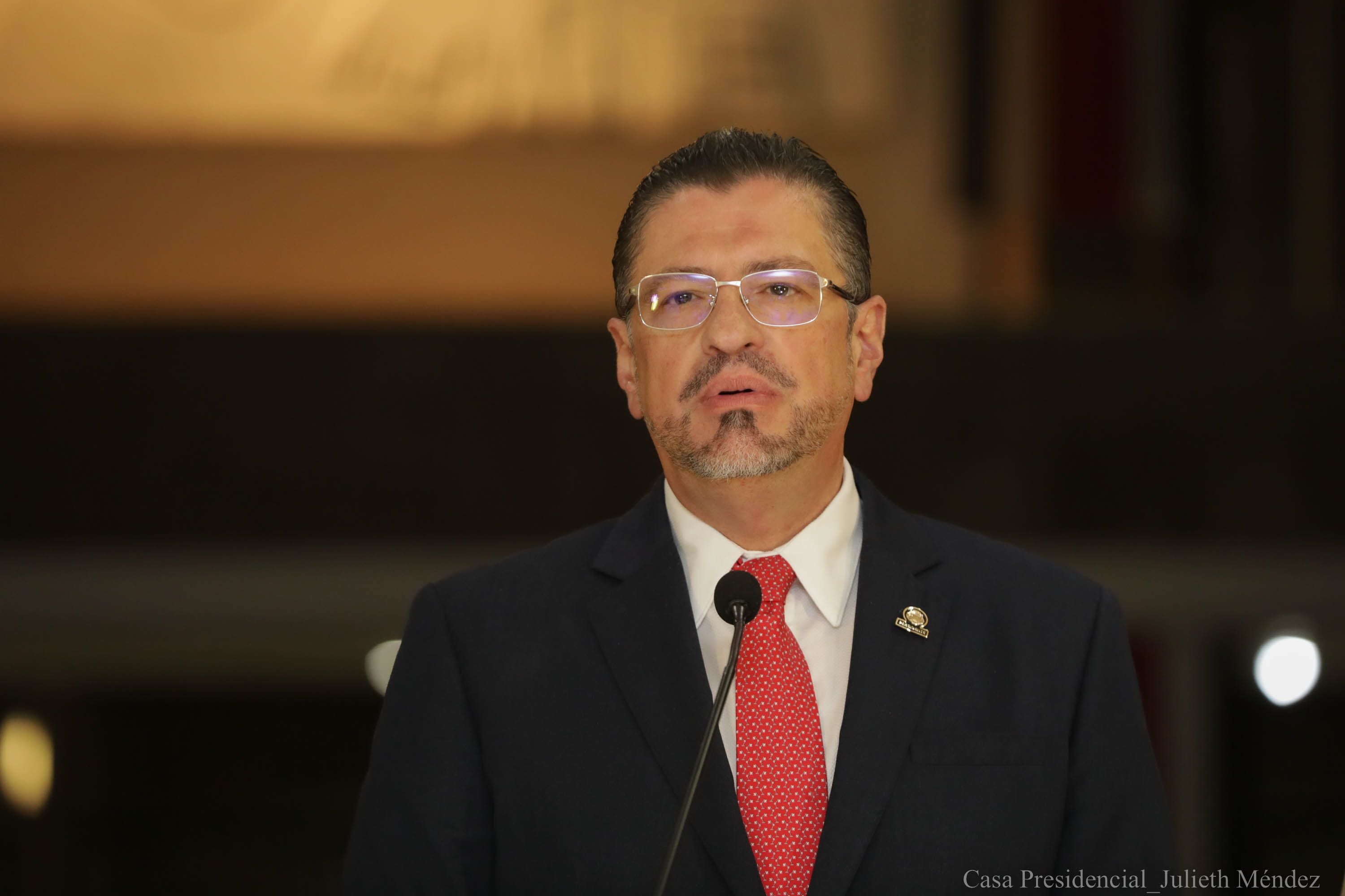 Vuelve la COCHINILLA en la Contratación Pública en Costa Rica: Esta Vez ...