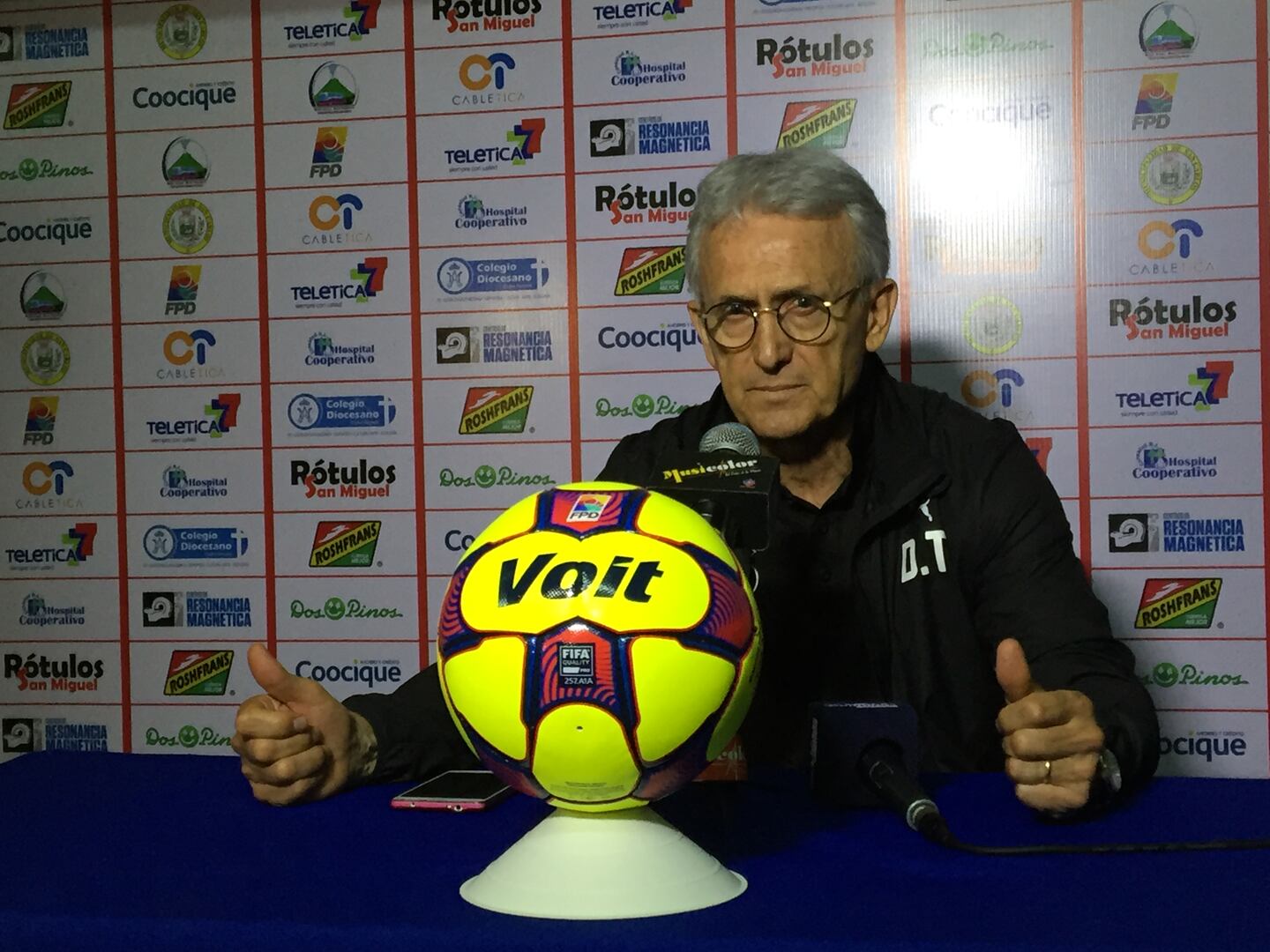 Benito Floro: ‘Tenemos la opción de la Concacaf y hay que lucharla ...