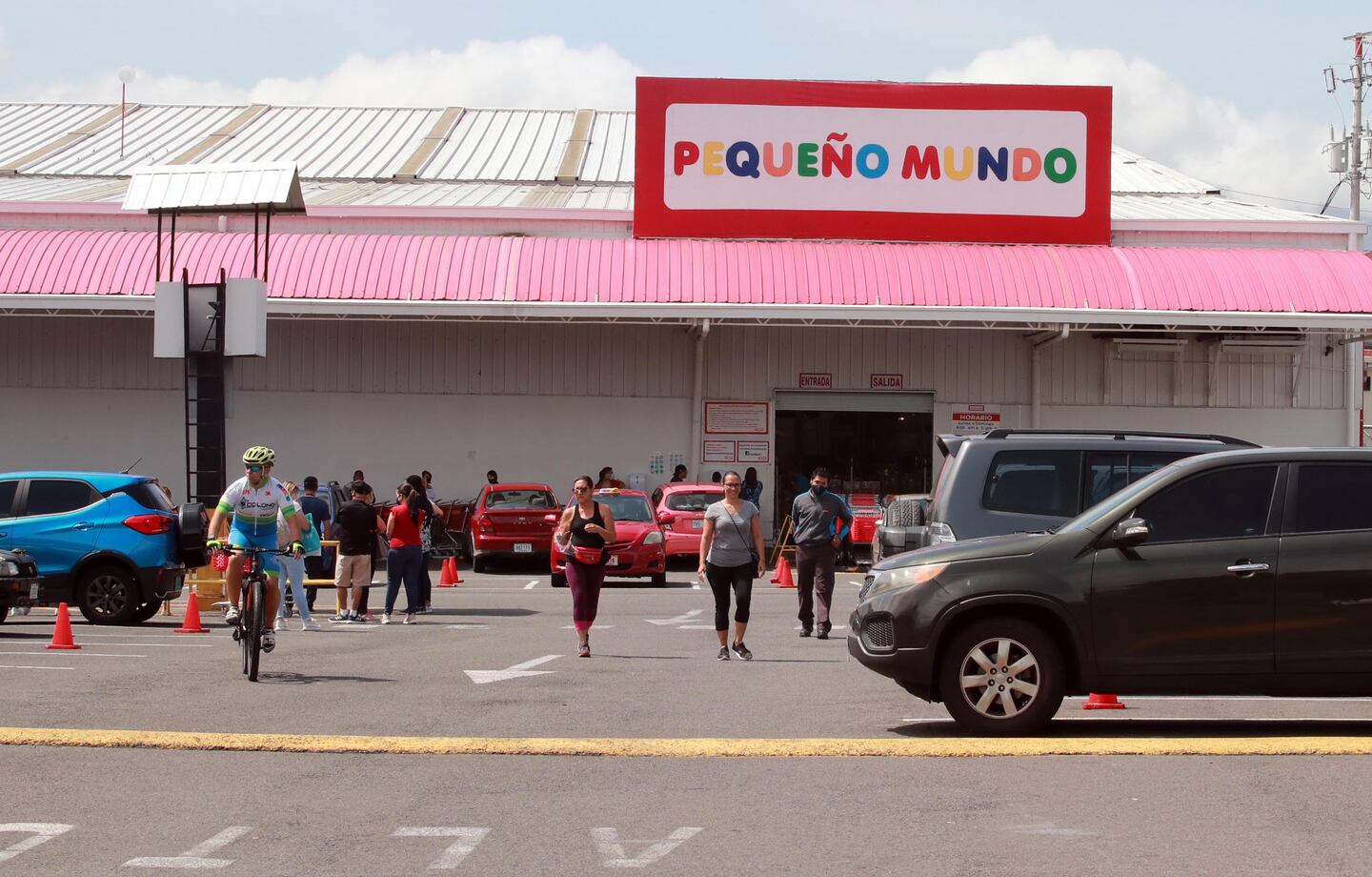 Pequeño Mundo abrirá en Jacó y aplaza inauguración de sucursal en Tibás | La Nación