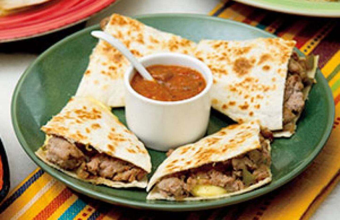 Sincronizadas de chorizo con salsa roja | La Nación