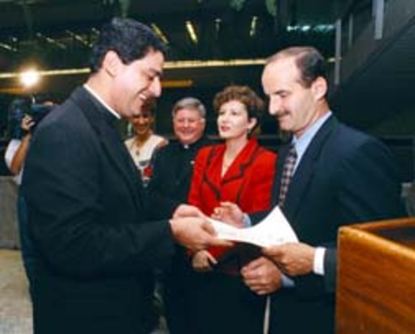 Atraso en traslado de fondos del PAE | La Nación