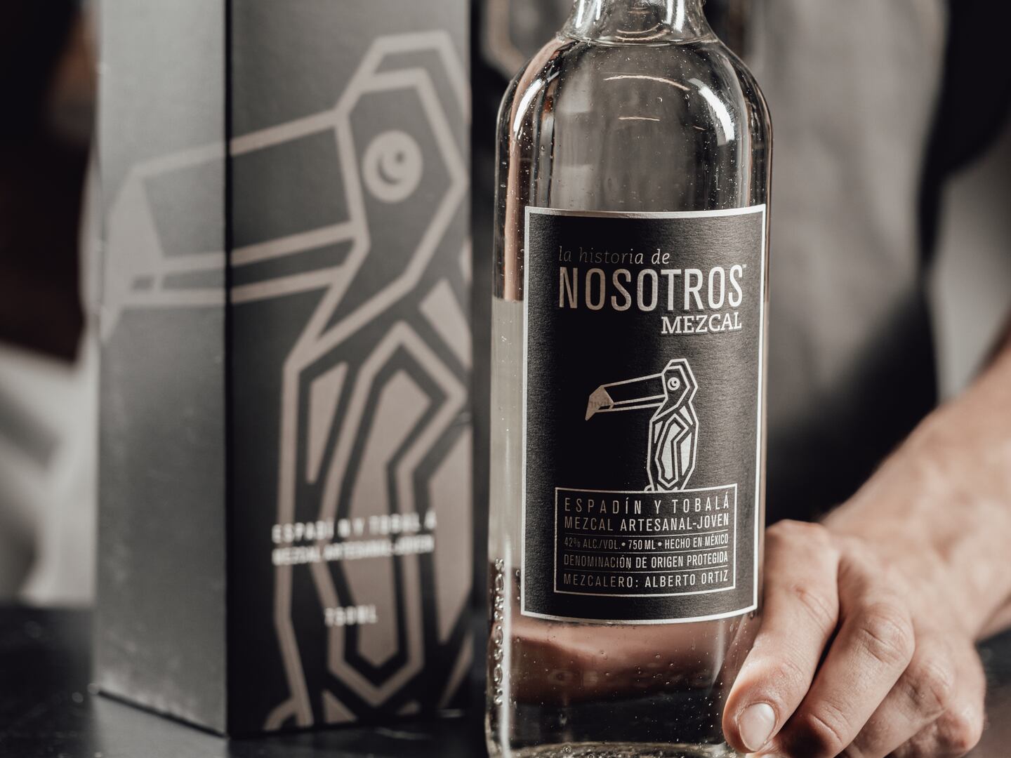 Nosotros Tequila, empresa de tico fundada en California, lanza línea de ...