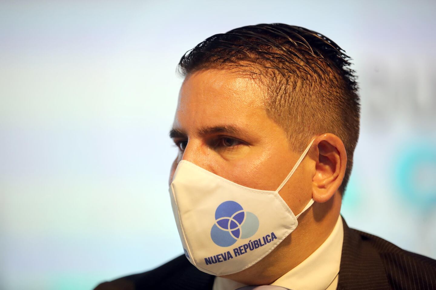 Carro de Fabricio Alvarado fue llenado con gasolina asignada a diputada ...