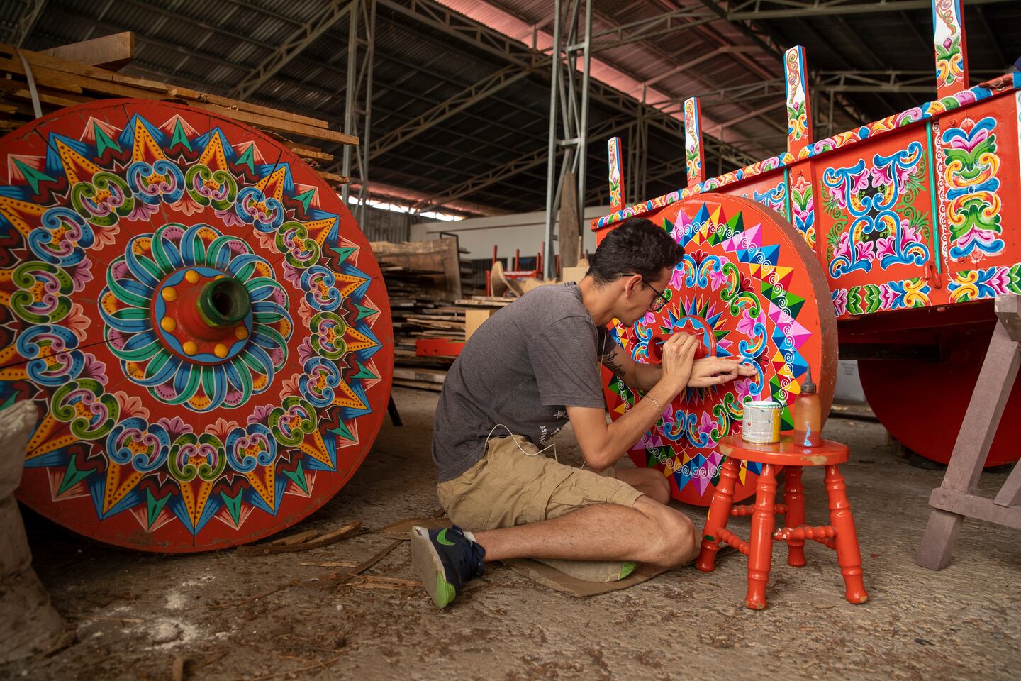 Fábrica en Sarchí cumple 100 años con la carreta a cuestas | La Nación