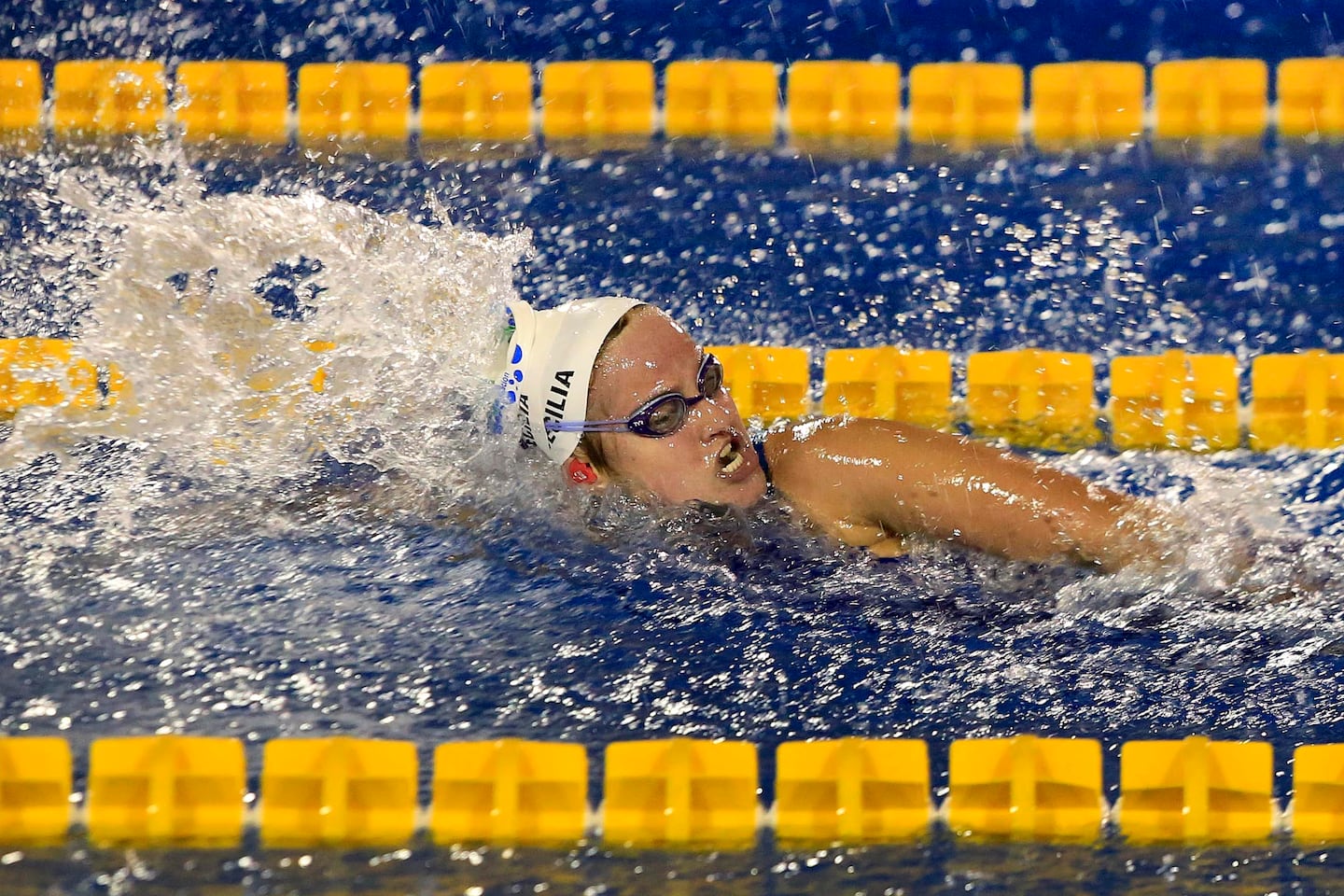 Cecilia Poll va por caminos distintos a los de su madre Claudia | La Nación