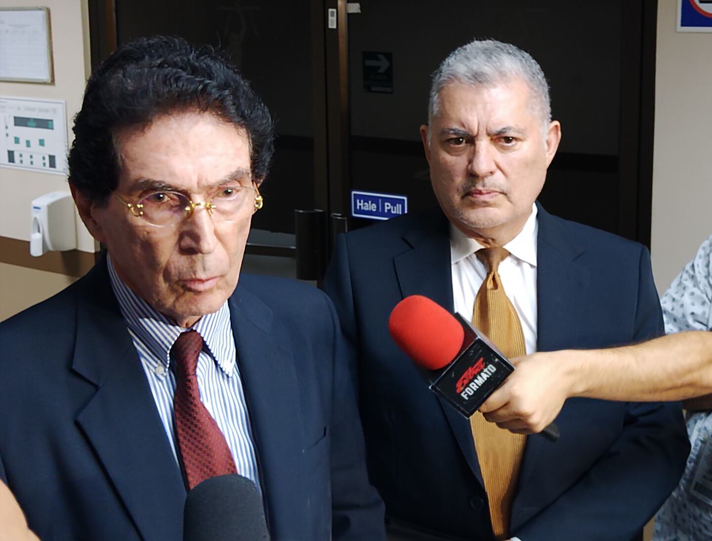 Exministro Roberto Dobles demanda a petrolera en Denver por ...