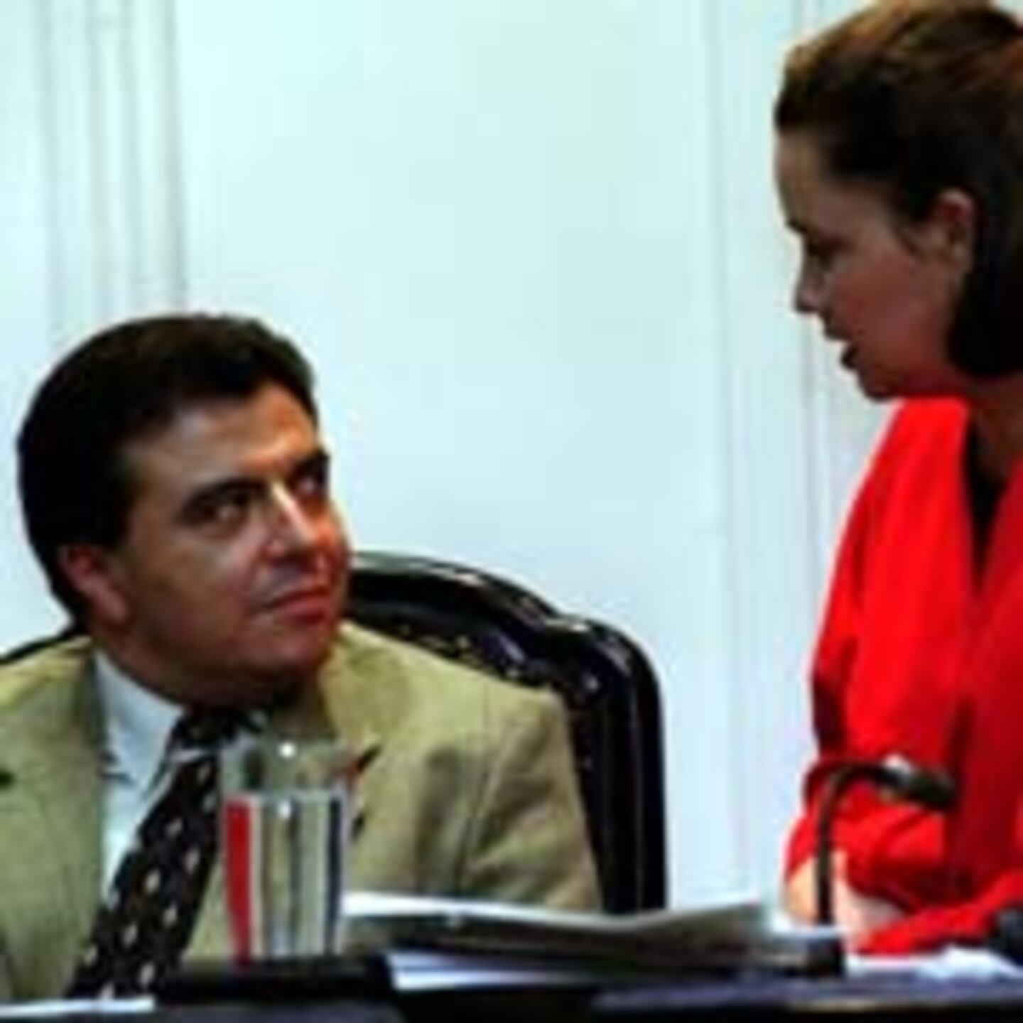 Pujan por pago previo | La Nación