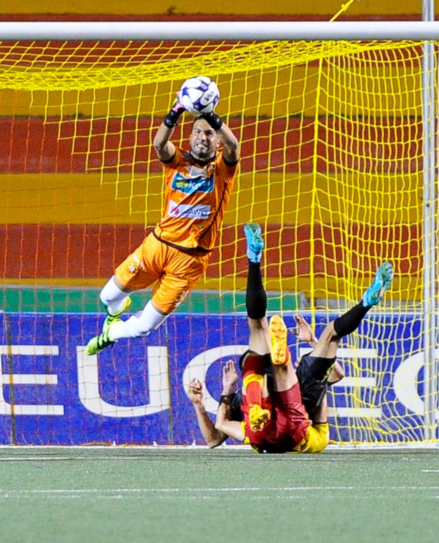Adrián de Lemos y Daniel Cambronero terminan contrato con el Herediano ...