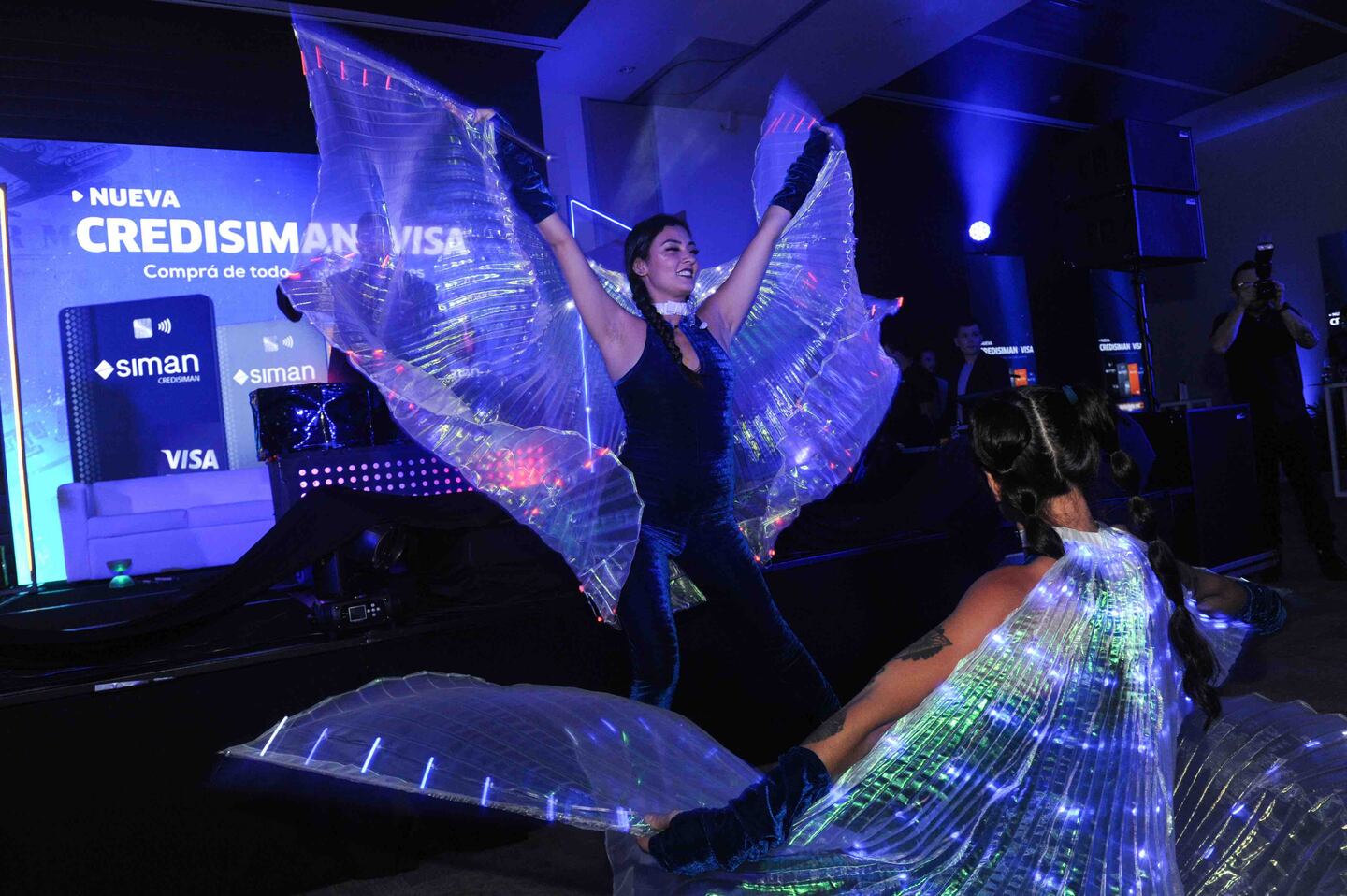 Almacenes Siman se alía con Visa para lanzar la potente tarjeta ...