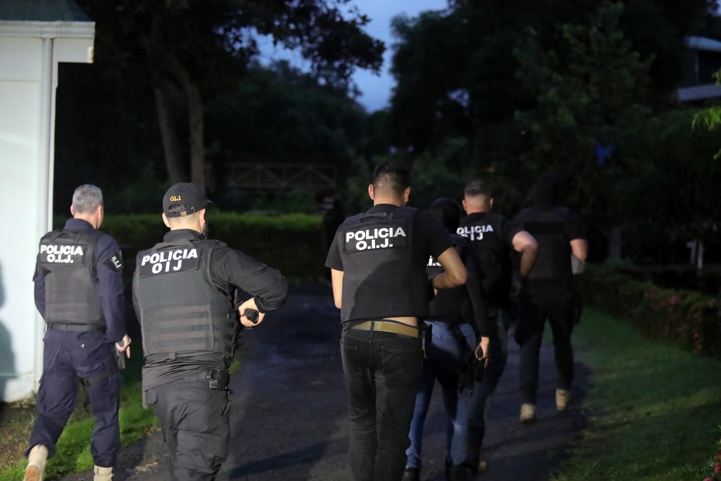 OIJ realiza allanamientos en Puntarenas para detener a sospechosos de cinco homicidios | La Nación