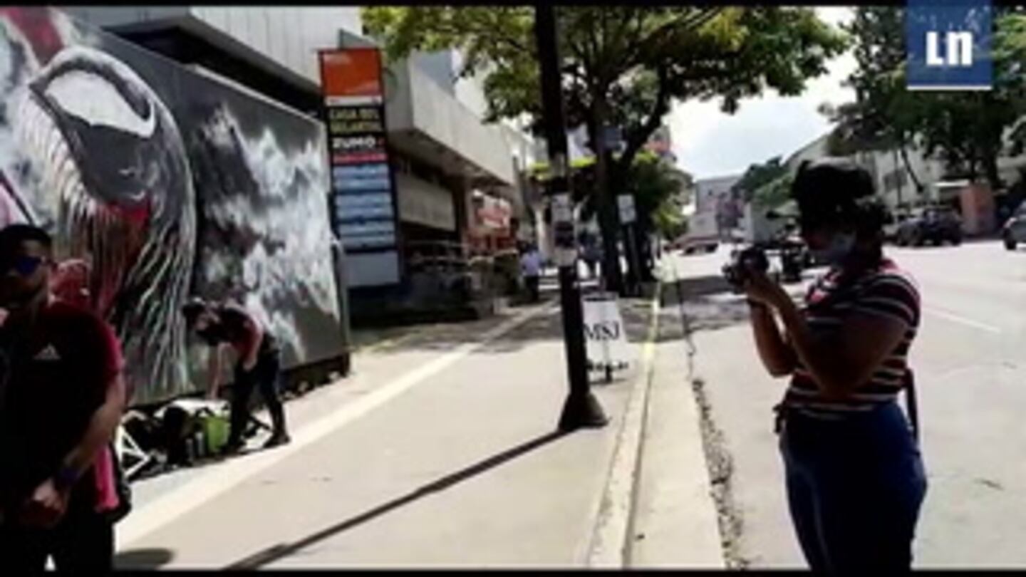 (Video) Pintan mural de Venom en San José | La Nación