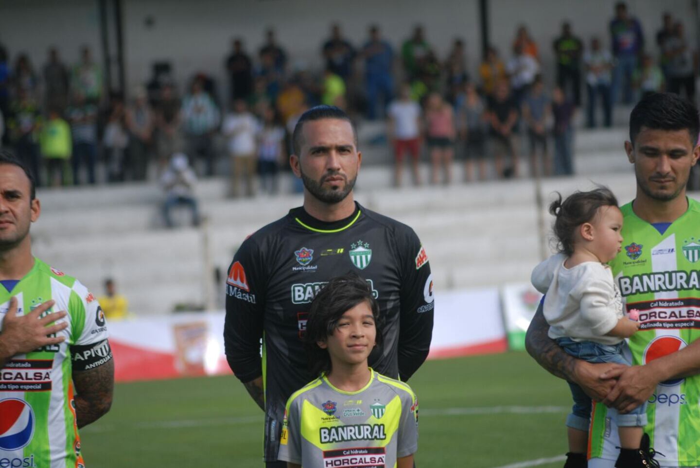 Adrián de Lemos: 'Sentí como si me hubiera atravesado un cuchillo de ...