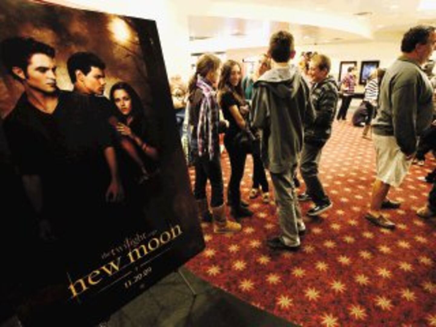 New Moon logra otro récord en día estreno y bate a Dark Knight | La Nación