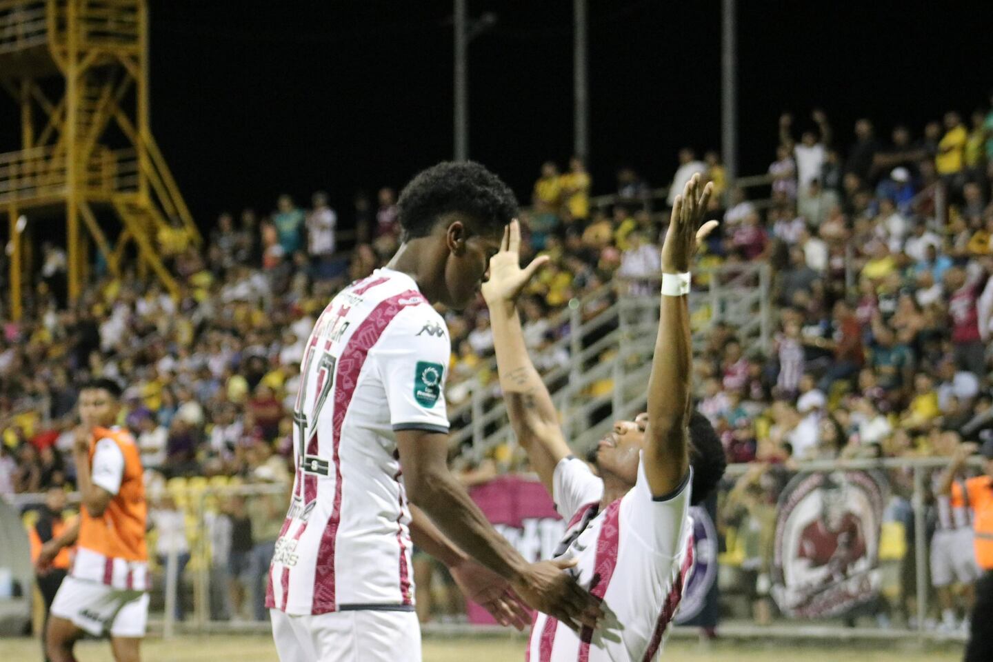 Saprissa gana y encuentra en Marvin Loría al goleador añorado | La Nación