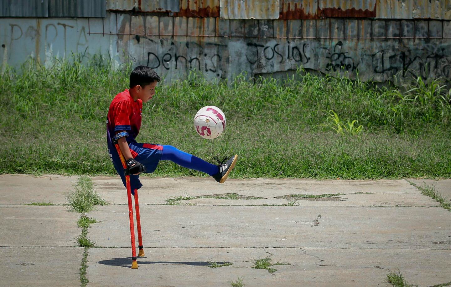 El drama y la reinvención de Gabriel Molina, la tremenda promesa del ...