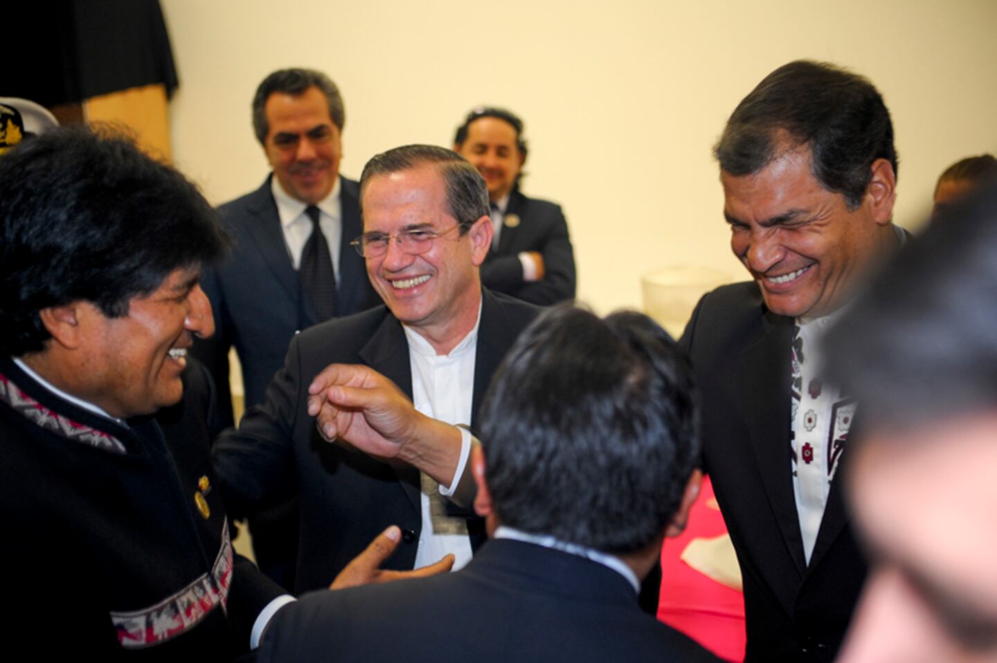 Correa elogia modelo de Ecuador ante estudiantes | La Nación