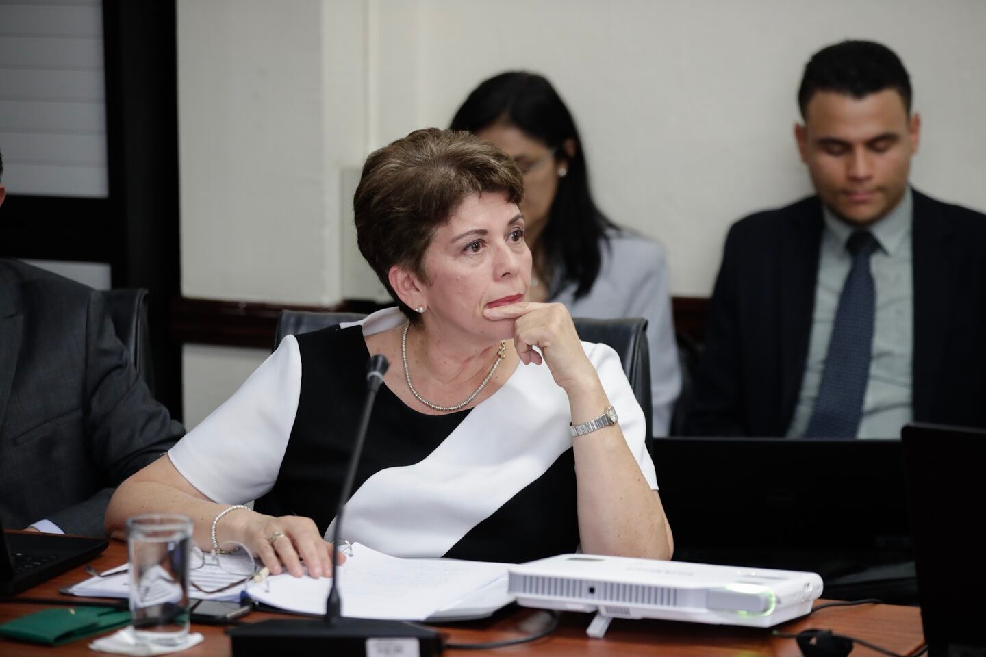 Contralora general: ‘Si Hacienda tiene una pata renca, es el tema de ...