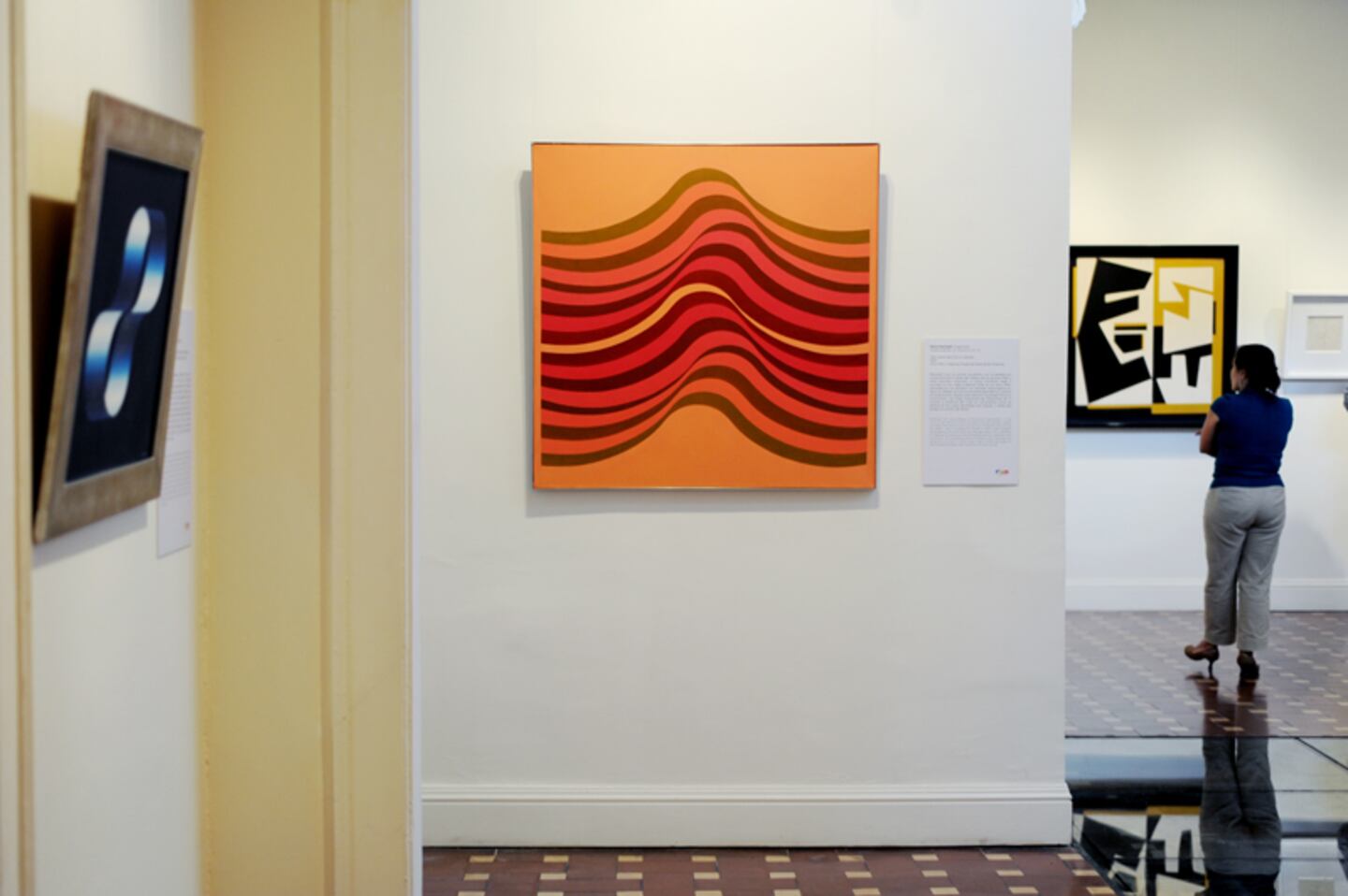 El Museo Calderón Guardia ofrece una exposición de geometría perfecta ...