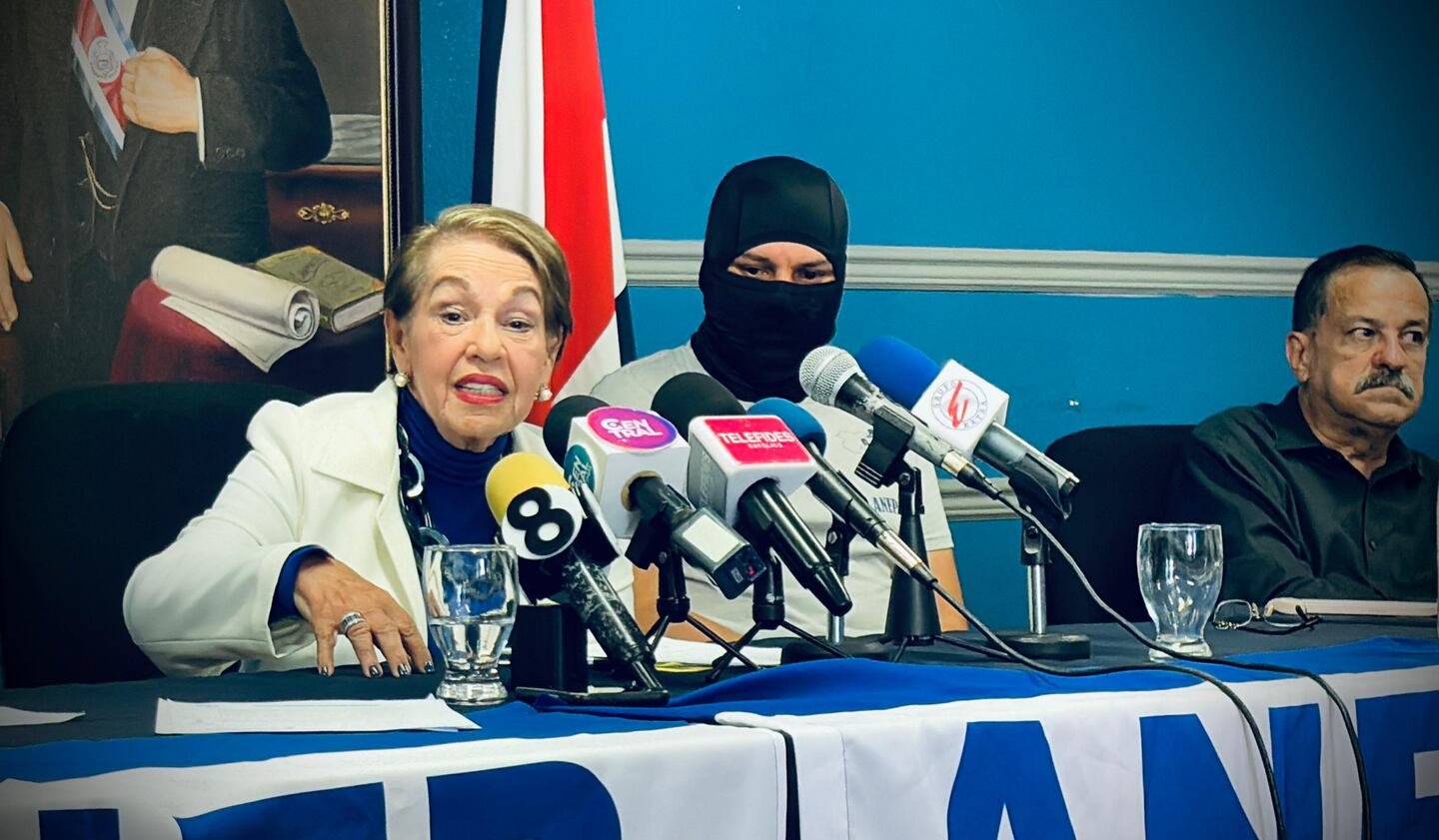 Diputada Gloria Navas advierte peligro de un narcoestado, por ...